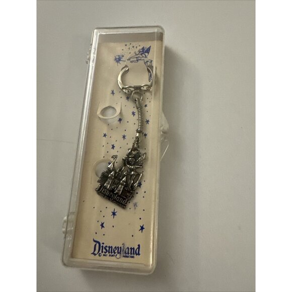 Disney | Other | Vintage Tinkerbell Disneyland Castle Keychain D4 ...
